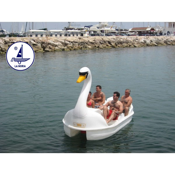 Tretboot-Der grosse Schwan