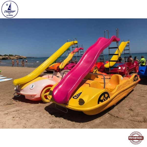 Beateaux à pédales hydroferrari