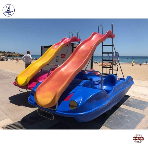 Beateaux à pédales hydroferrari